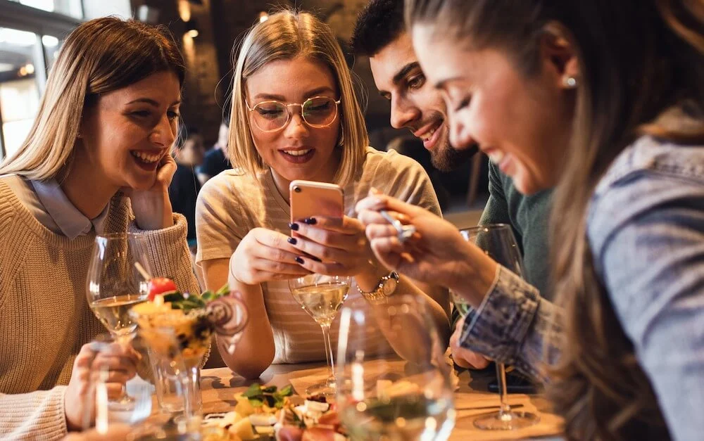 Add 200k+ restaurants | Mozrest for Booking Channels